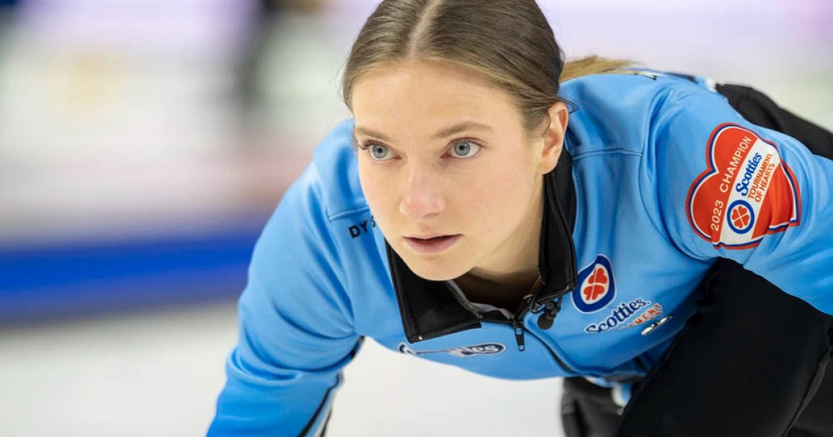 Laurie St-Georges : le nouveau visage du curling 🥌 | Articles | Les as ...