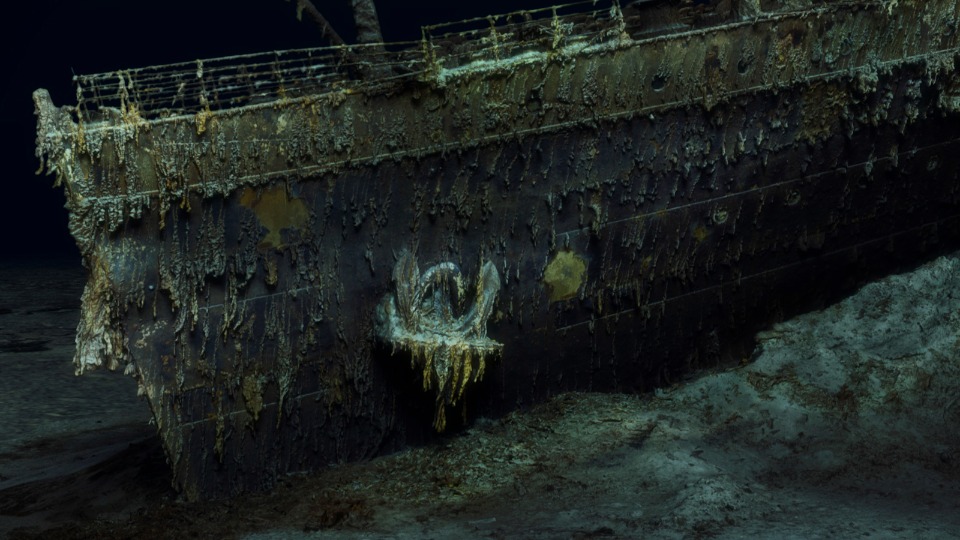 Des robots sous-marins explorent l'épave du Titanic! | Articles | Les ...